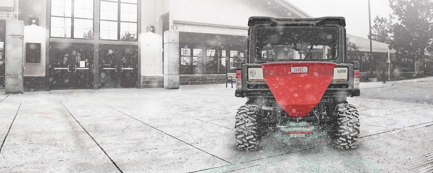 WESTERN® Spreader, LOW-PRO 300 Poly Tailgate Spreader – NEW Hydraulics